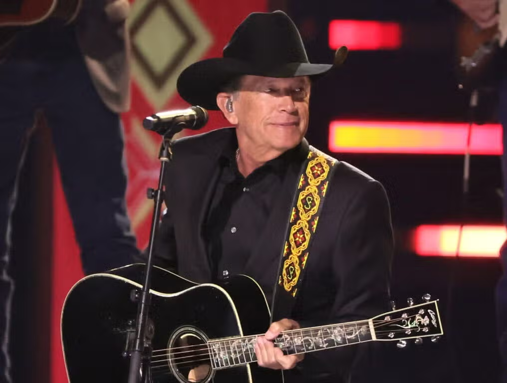 George Strait’s Cowboy Heart Shines at the Team Roping Classic – Music ...