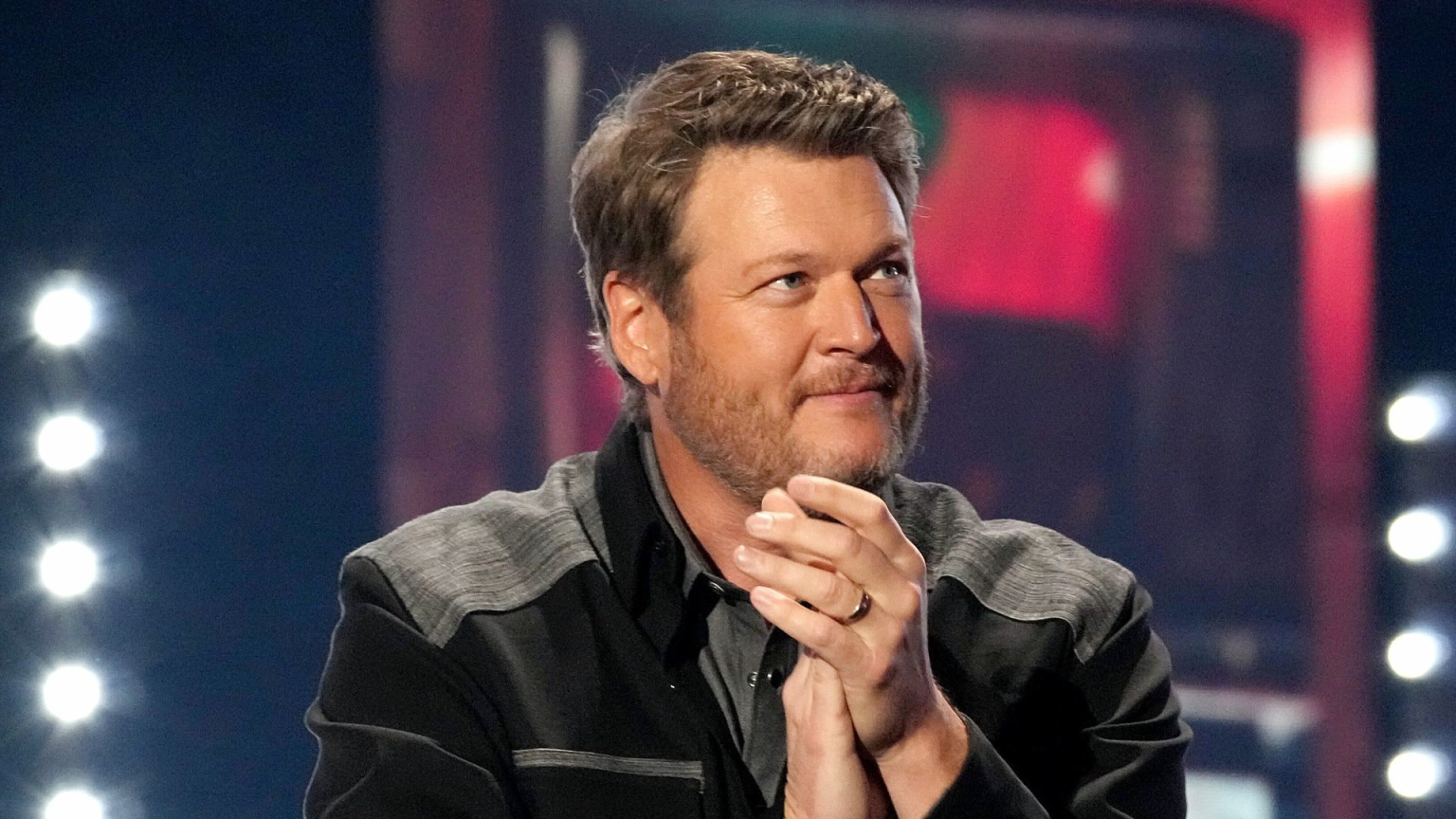 THE PAINFUL TRUTH: Blake Shelton Seen in Hospital, Visibly Thinner and ...
