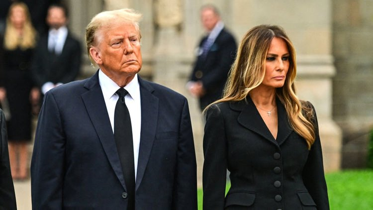 Melania Trump RUSHES SCARED from a LAWSUIT in a New DESPERATE FILING ...